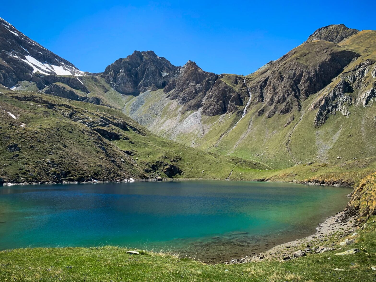 Sentiero per il Lago Lavodilec al Bivacco Borroz - Gite In Natura